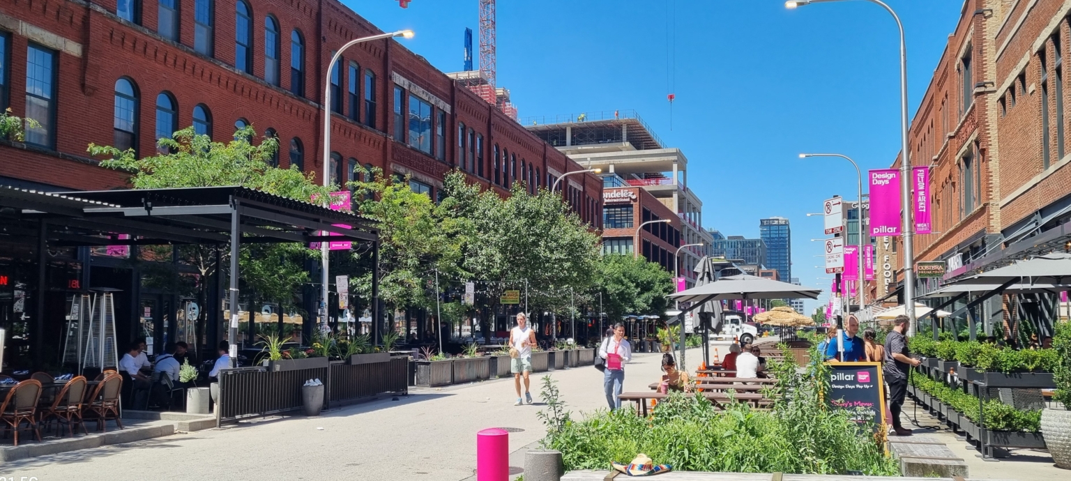 Visit NeoCon, but Chicago has become a tale of two venues - Workplace ...